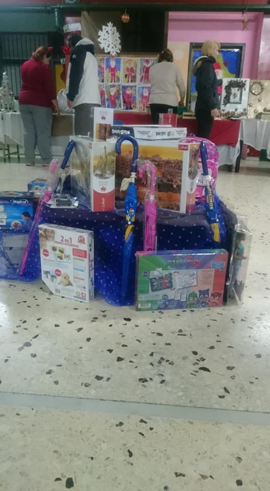 Φωτογραφιες Χριστουγεννιατικου Bazaar – Συλλογος Γονεων 7ου Δημοτικου ...